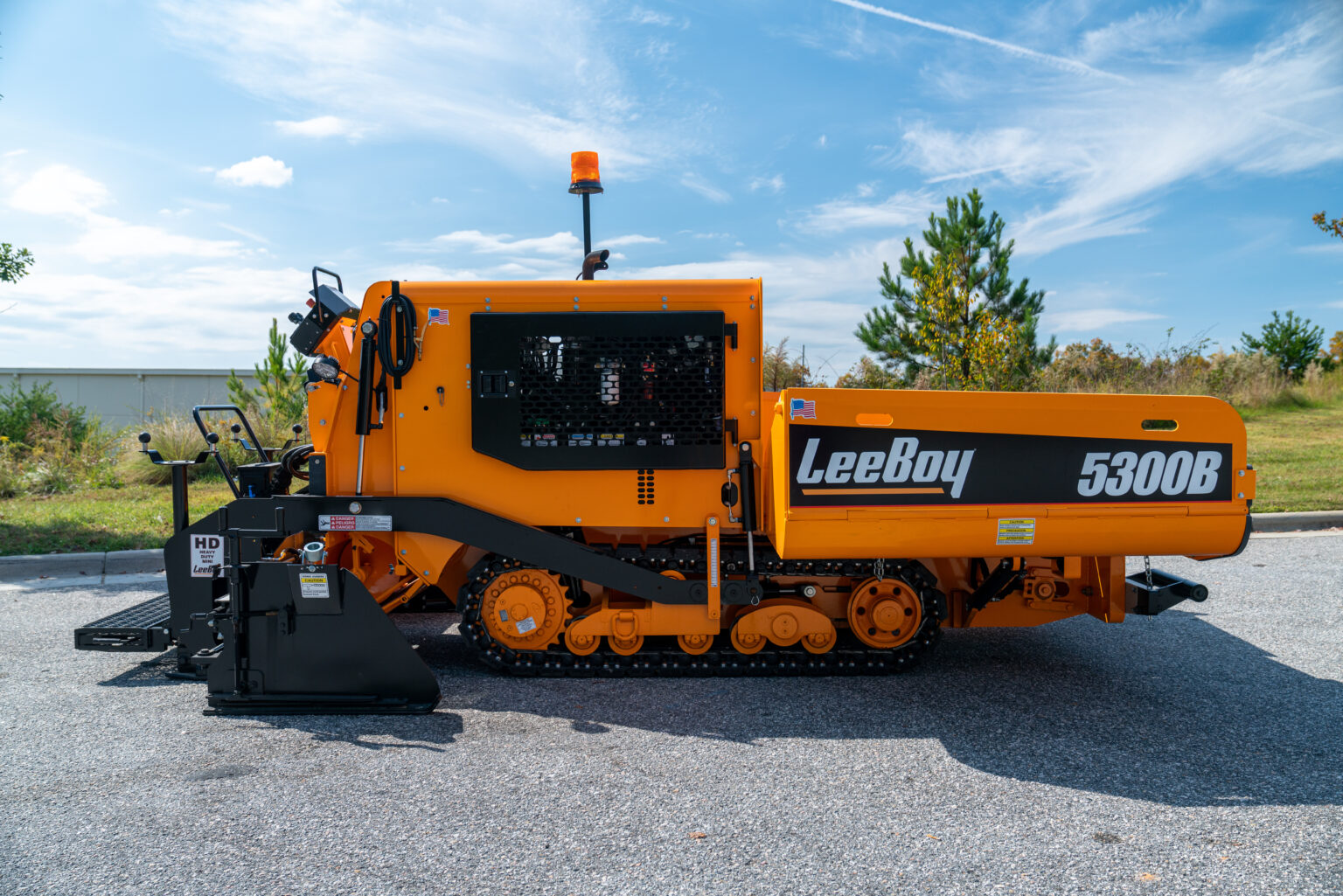 5300B - LeeBoy®