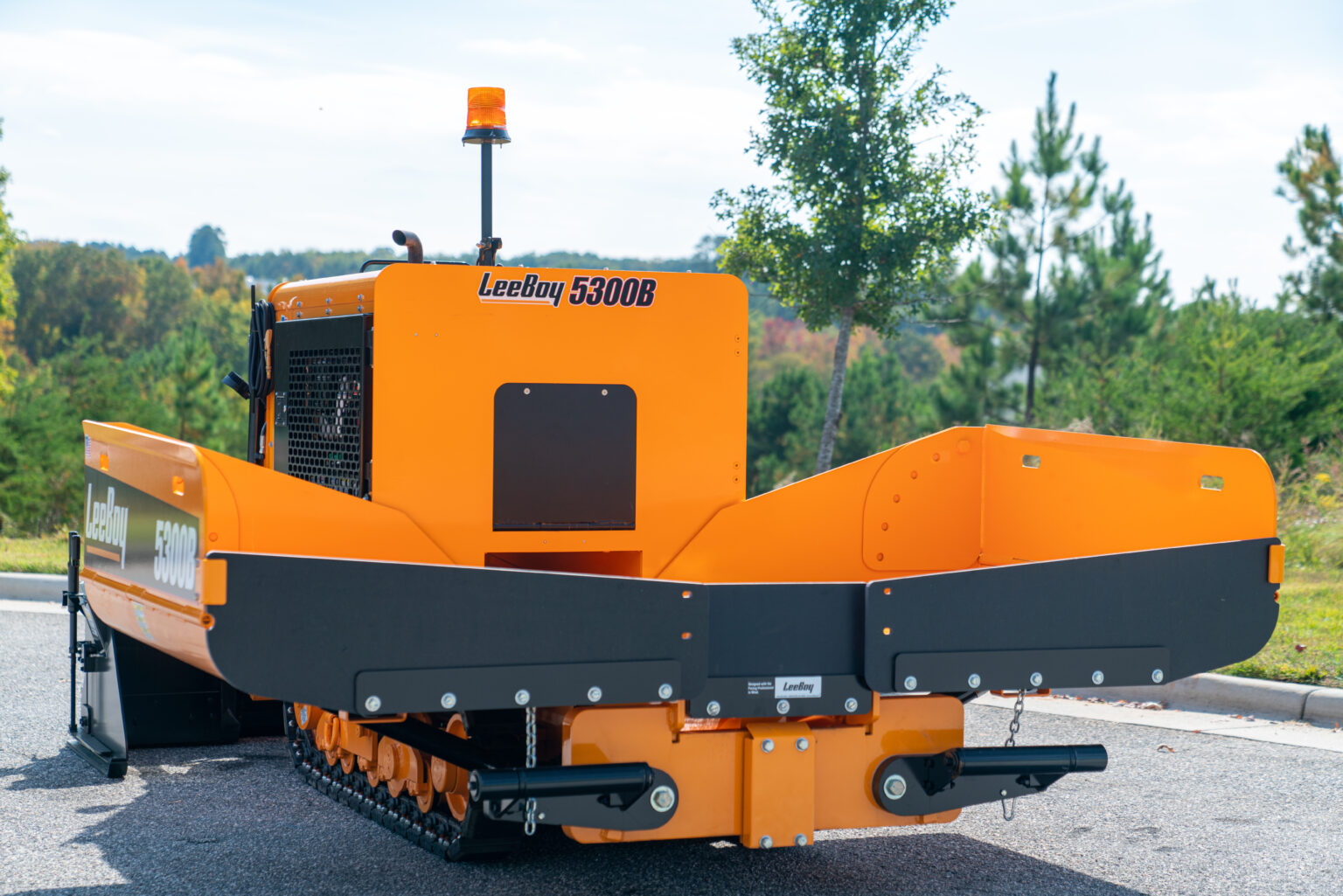 5300B - LeeBoy®