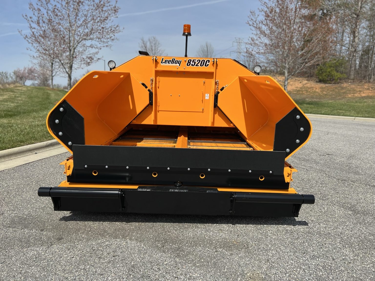 8520C - LeeBoy®