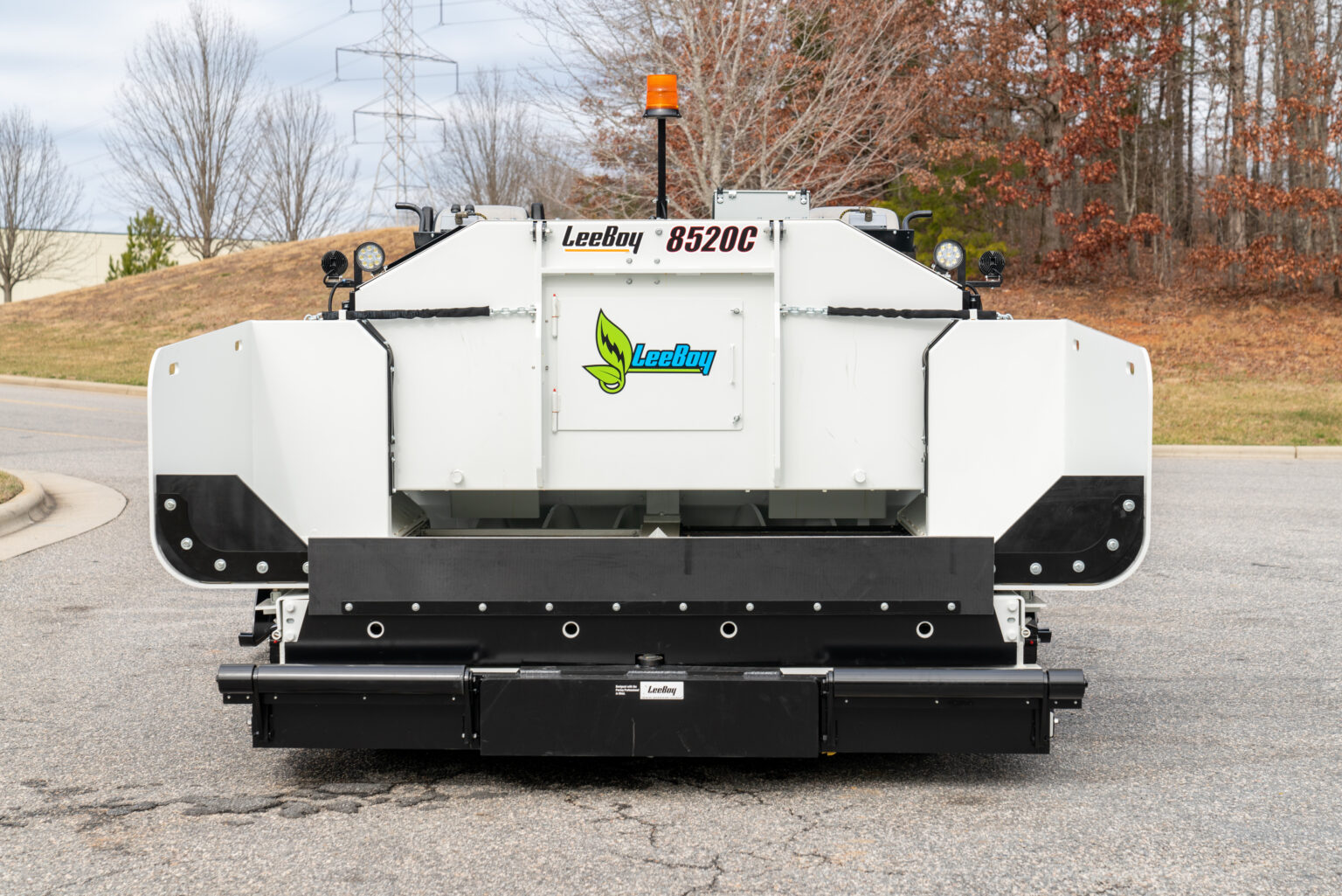 8520C Electric - LeeBoy®